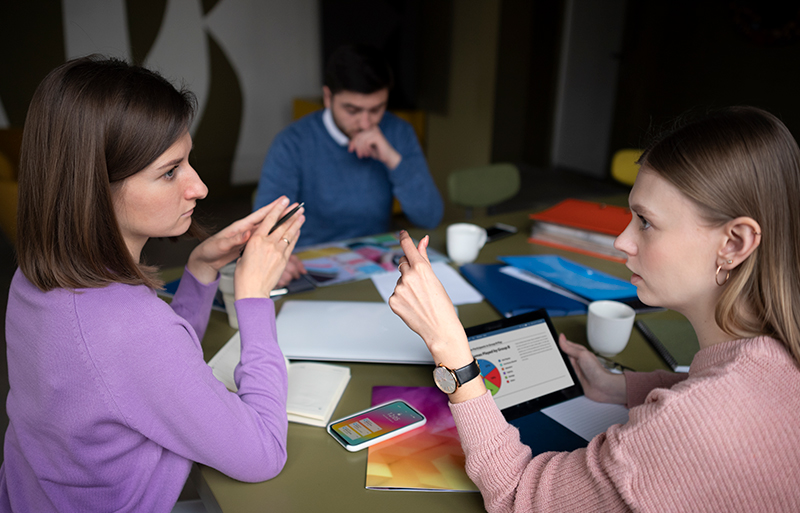 Cerrando Brechas - Cerrando Brechas